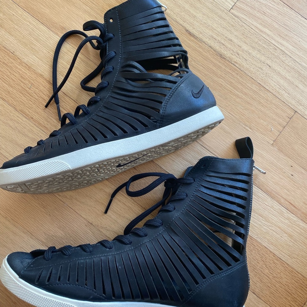 Nike Racquette Slice Gladiator Sandals Limited Nsw - Gem